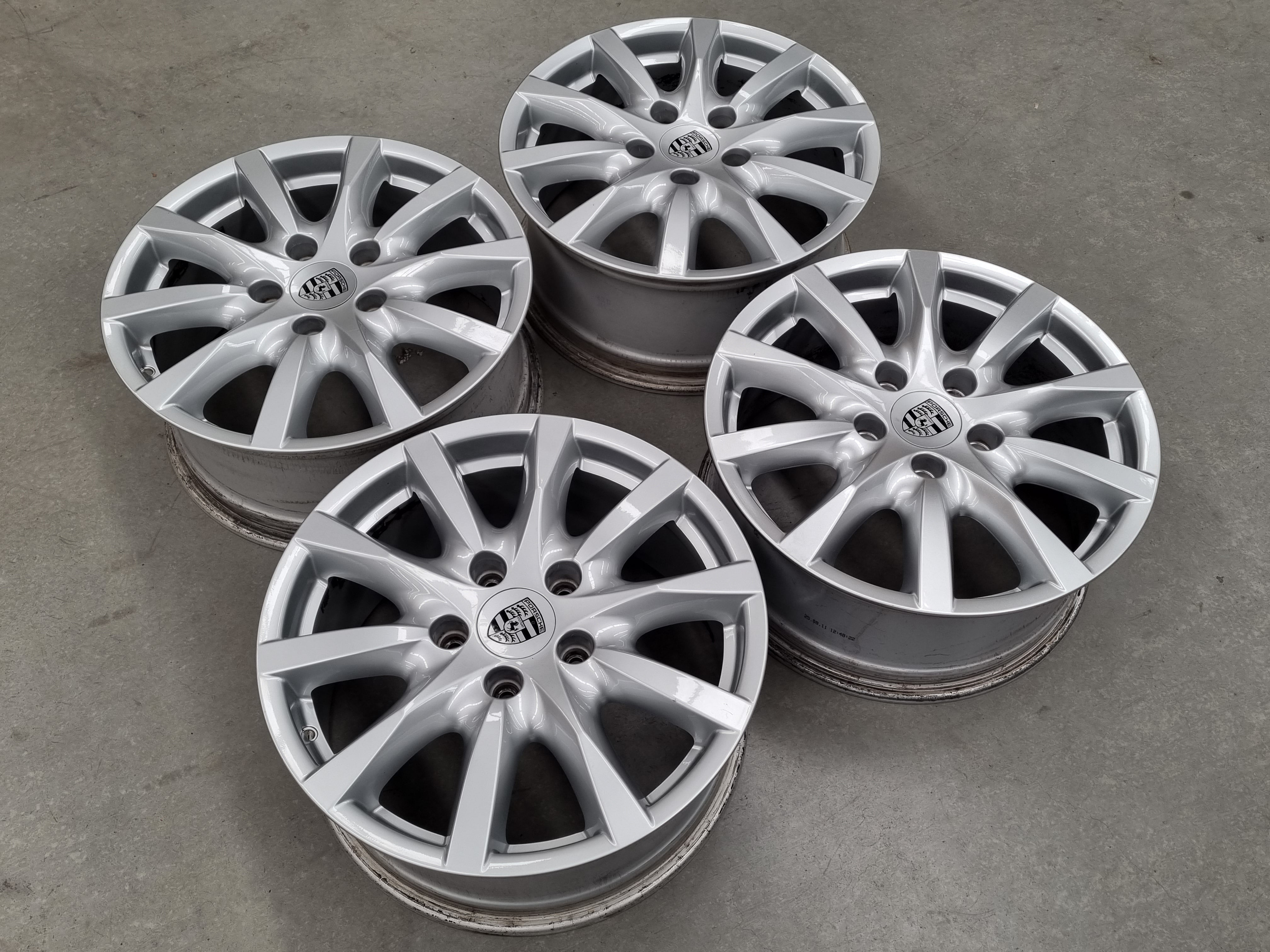 Genuine Porsche Cayenne 18 Inch Silver Wheels Set of 4 – Wheel Dealer