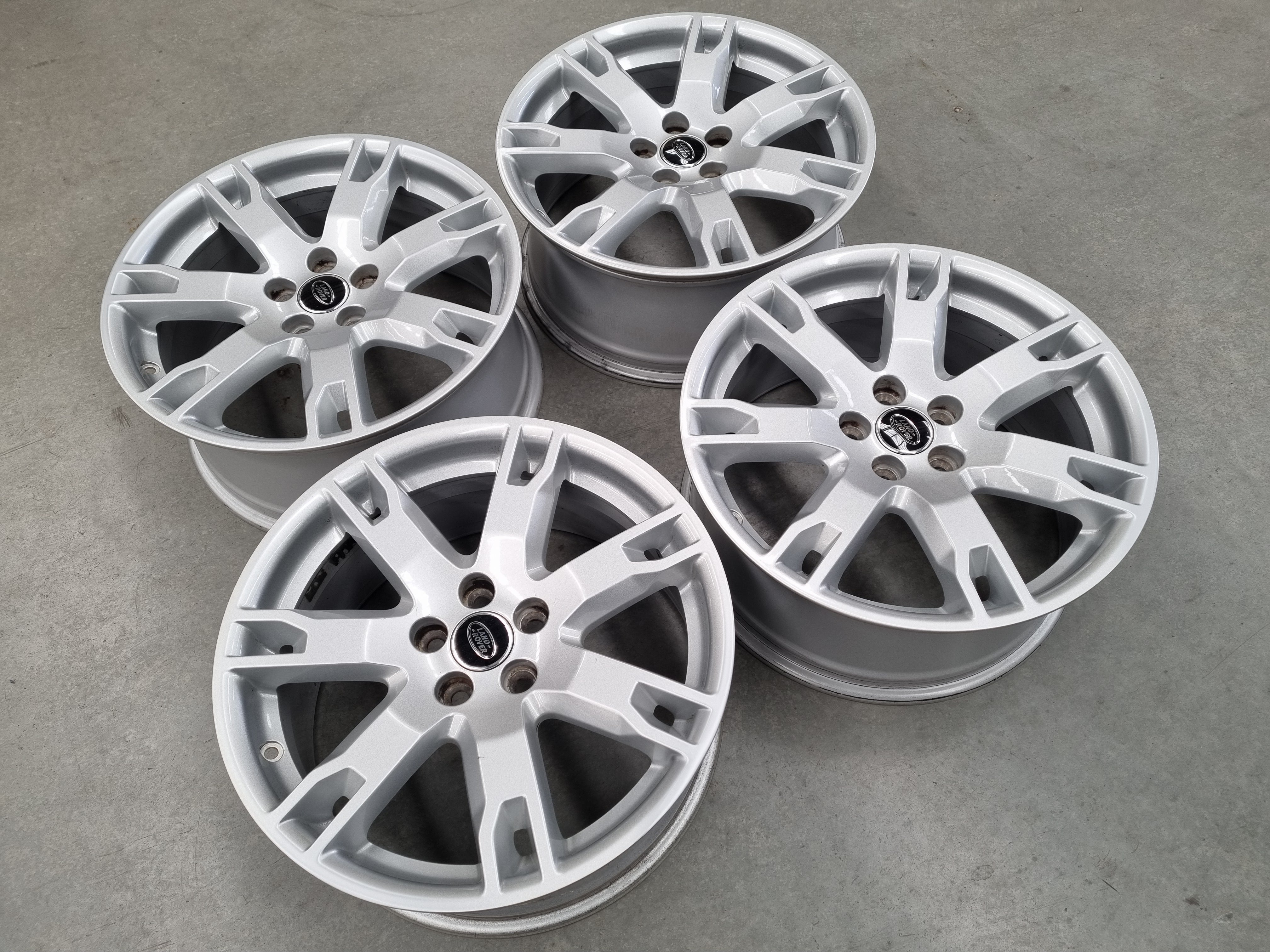 Genuine Range Rover Evoque BJ32 18 Inch Alloy Wheels Set of 4 – Wheel ...