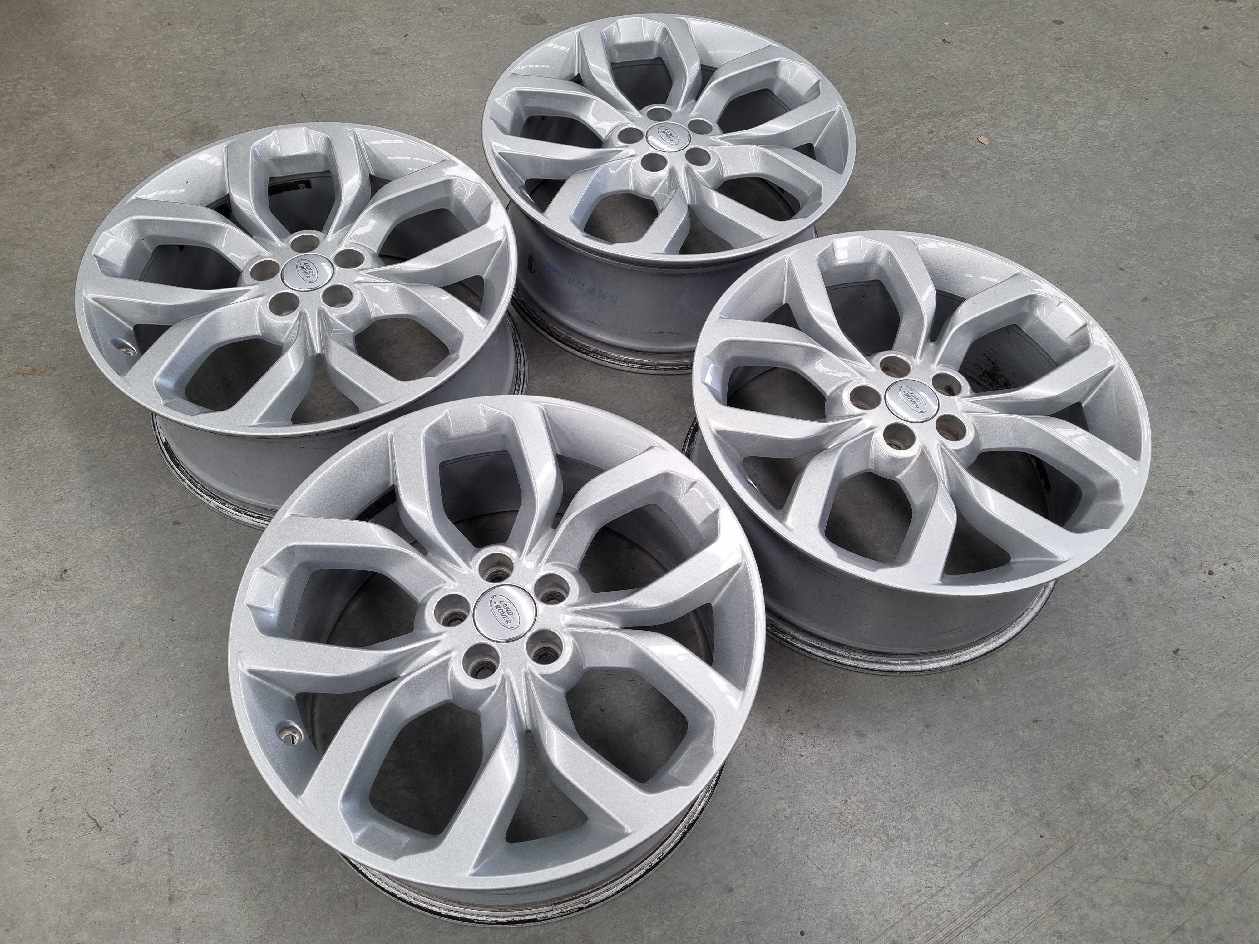 Genuine Land Rover Discovery Sport 19 Inch Alloy Wheels Set of 4 ...